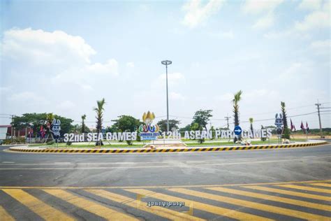 ទង់ជាតិកម្ពុជា ត្រូវបានដាក់នៅតាមបណ្ដោយមហាវិថីឈ្នះឈ្នះ ត្រៀមស្វាគមន៍ស៊ីហ្គេម Cbs Sport