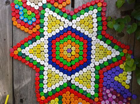 Diy Bottle Cap Crafts Creative And Eco Friendly Projects Tampas De
