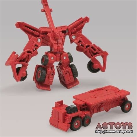 Transformers 3 Legends Class Devastator Pics Overload In Detail