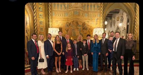 머스크 1840억 쓰고 하루 만에 7조 벌어…테슬라 또 날았다 [2024 美대선]