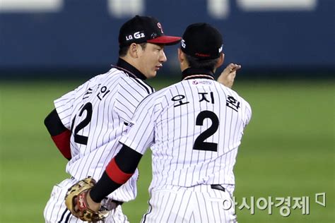 포토 손주인 수비는 나처럼 아시아경제