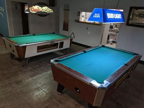 Shady Bradys Play Pool In Arcadia Ca Chalkysticks Find Play And Watch Pool