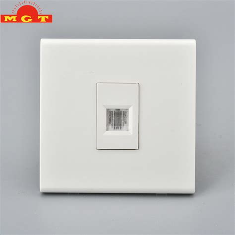 250v Universal Type Power Socket Extension Wall Mounted Socket With Grounding Standard Socket