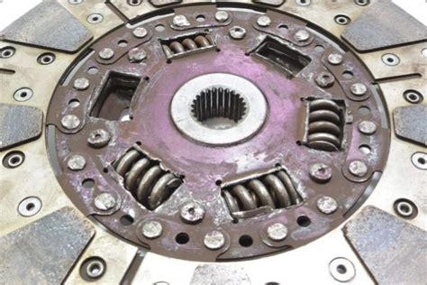 Severe Misalignment Between Mating Surfaces Australian Clutch Services Clutch And Flywheel