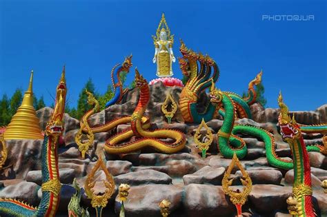 พญานาค 9 ตระกูล วัดดอนขนาก ไปวัดเดียวเหมือนได้ไปเที่ยวได้ทั้งเมืองบาดาล