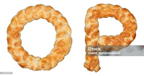 페이스트리 브레이드 알파벳 흰색 배경에 격리 된 편지 O와 P 달콤한 음식에 대한 스톡 사진 및 기타 이미지 달콤한 음식 땋은 머리 문자 Istock