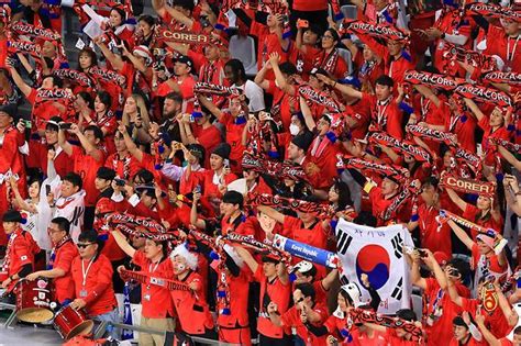 현장 응원도 가장 뜨거운 한국축구 조별리그 1·4위 가장 시끄러운 경기로 뽑혀