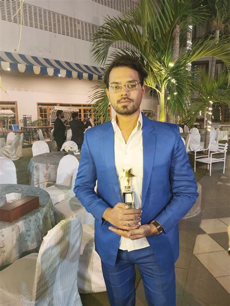 syed hussain abbas on linkedin aptech s excellence award alhamdulillah