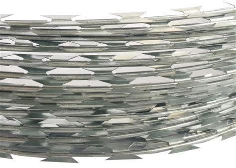 Concertina Bto22 450mm Galvanized Security Fence Razor Wire Fence