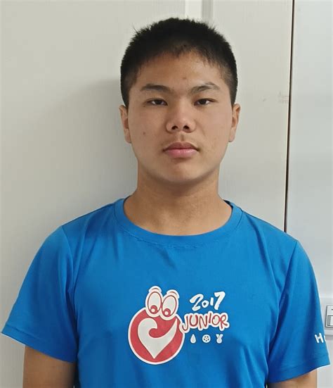 yozi 藝人介紹 臺中市街頭藝人資訊平台