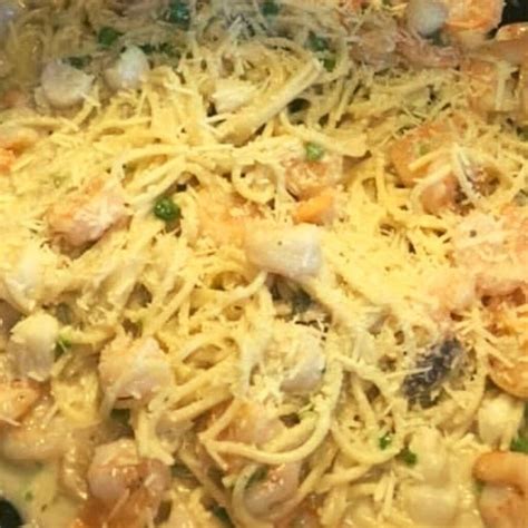 Trader Joes Saucy Scallops With Mushrooms Review