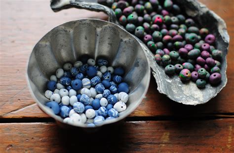 Genevieve Williamson Making Seed Beads