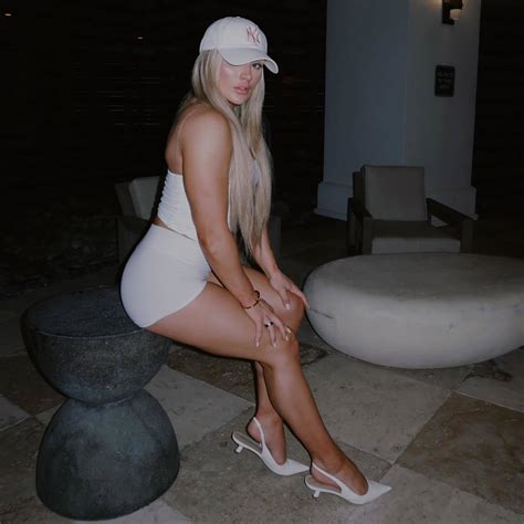 Tiffany Strattons Feet