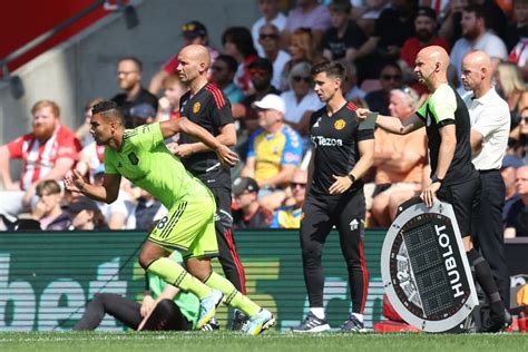 اولین بازی کاسمیرو در منچستریونایتد عکس طرفداری