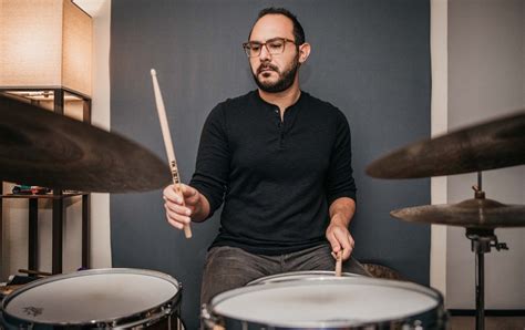 Live Experience Live Music Now — Christopher Lopez