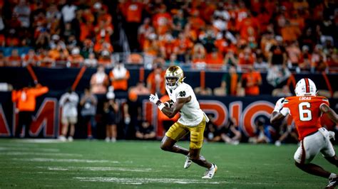 Malachi Fields Emerging As Notre Dames Go To Receiver Irish Sports Daily
