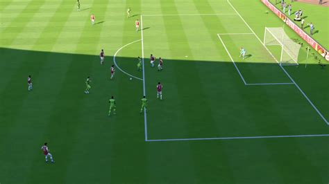 Ref Plays Advantage For Arsenal Gives My Player On The Ball