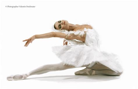 Valentin Perelmuter photo gallery – Yulia Makhalina – prima-ballerina ...