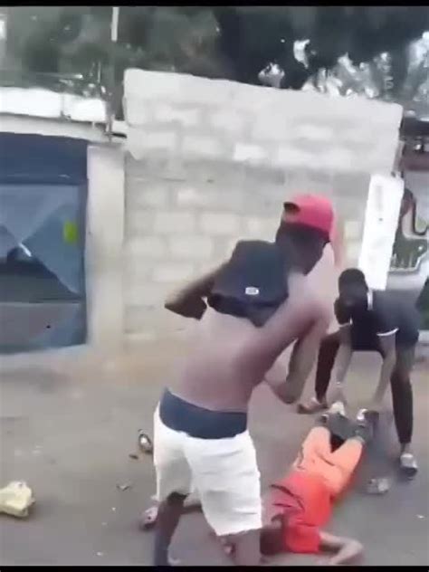 Haitian Mob Tortured Man And Cuts Off His Dick