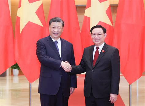 Xi Jinping Diz Que Elevação Dos Laços China Vietnã Envia Sinal De