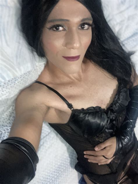 Becoming Woman Photo 3