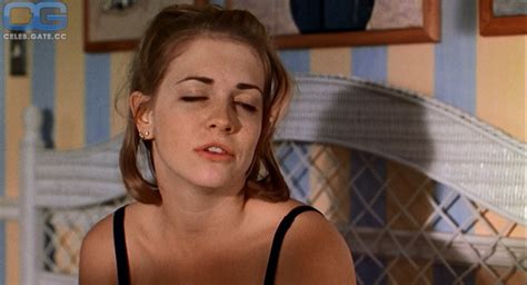 Melissa Joan Hart Nude Pictures Photos Playboy Naked Topless Fappening