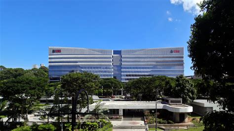 Credit Suisses Singapore Private Bankers Moving To Ubs Offices