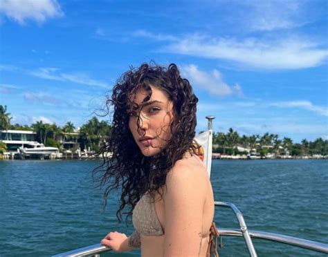 Nadia Amine Height Age Dating And Wiki