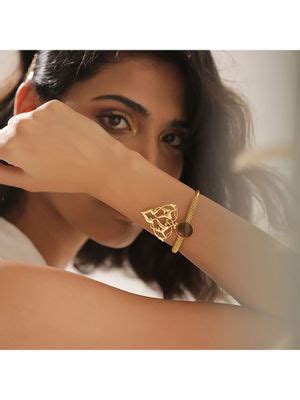 Buy Tanvi Garg Trine Bracelet Online