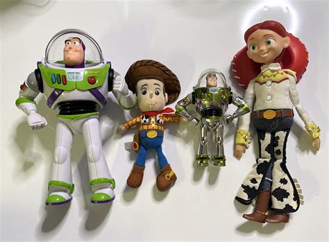 4x Disney Pixar Toy Story Figure Woody Buzz Lightyear Jessie Buzz