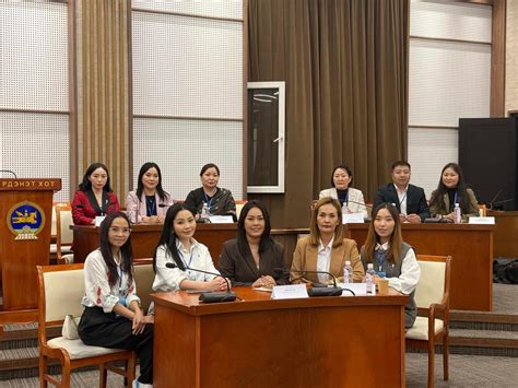 Өмнөговь Өмнөговь Added A New Photo