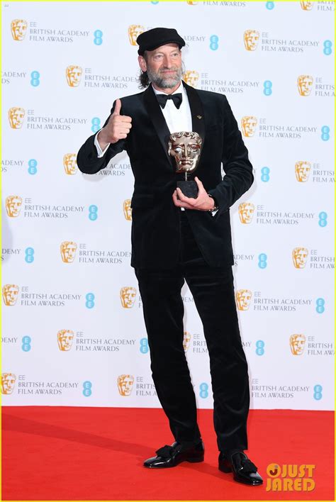 Codas Emilia Jones Sings Both Sides Now At Baftas 2022 Co Star Troy