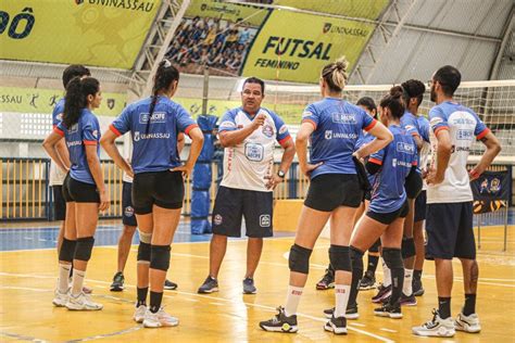 Recife Vôlei Treina No Geraldão De Olho Na Estreia Na Superliga B