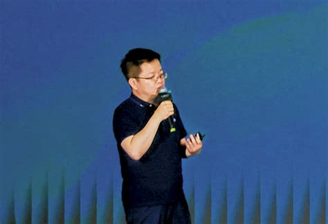 商湯推ai大模型體系「日日新」 具圖片影片等生成能力 中文理解能力更好 香港文匯報
