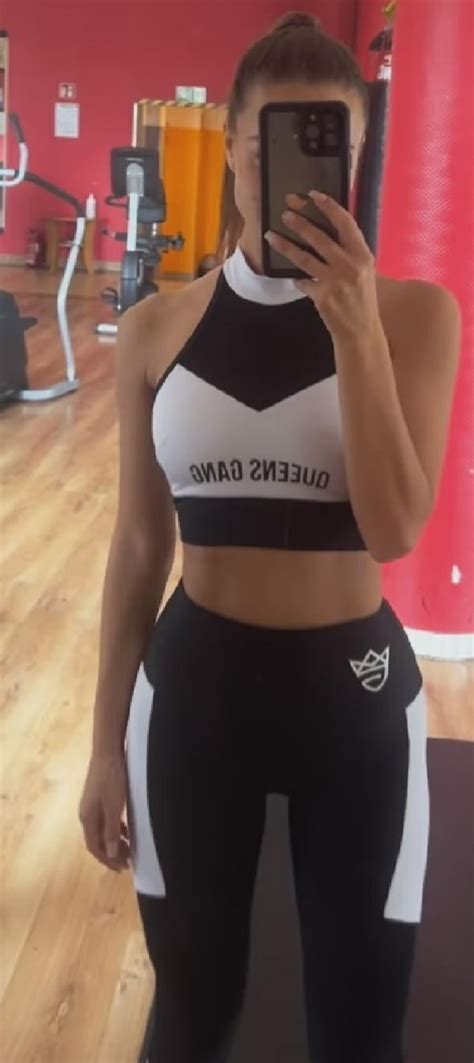 Kasia Kejsi R Influworld