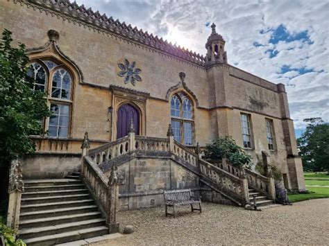 Photos Of Lacock Village Lacock Abbey Photos Gallery