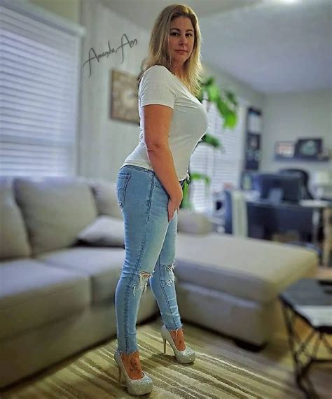 Tight Shirt Scrolller