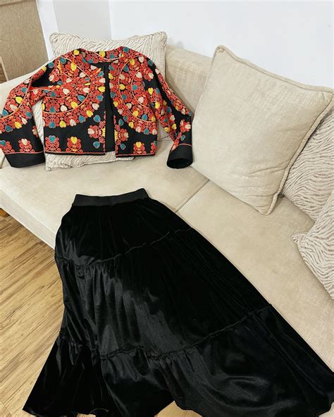 ‎الهام جعفریاناینجا رویا هامو میدوزم‎ ‎بهت قول میدم قشنگترین ست تو