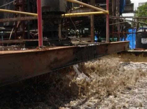 Fluidized Aerated Reactor Coarse Bubble High Speed Floating Surface Aerator For Lake Aeration