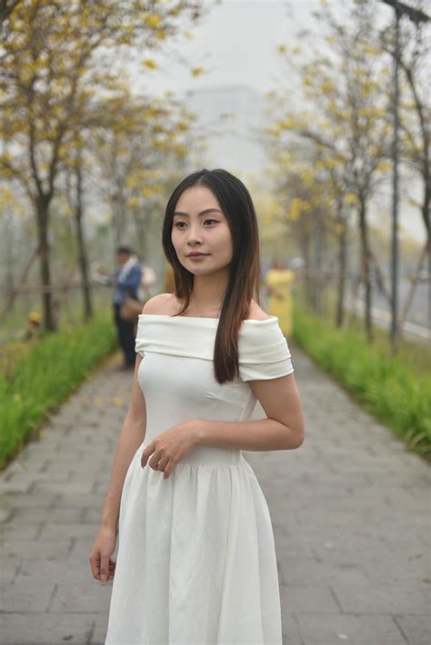 Takingoffherbras Photos Download The Best Free Takingoffher