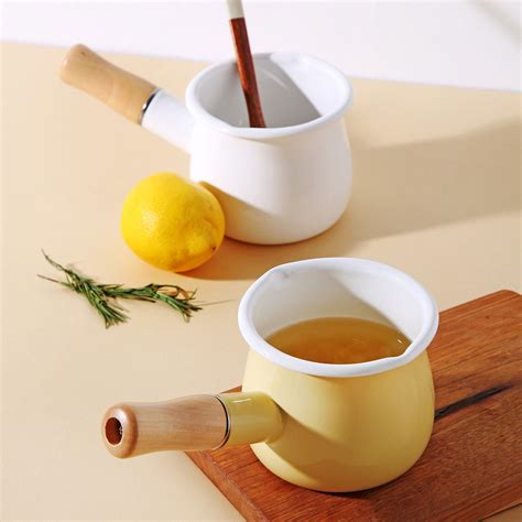 제이테이블 Ih법랑 우드핸들 밀크팬 600ml