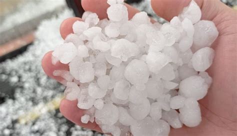 Tempestade De Granizo Atinge Vários Bairros De Curitiba Nesta Terça