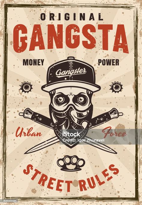 갱스터 벡터 포스터 빈티지 스타일 와 두개골 와 모자 와 두건 와 얼굴에 별도의 레이어에 그런지 질감이 있는 배경의 그림 Biker Gang에 대한 스톡 벡터 아트 및 기타