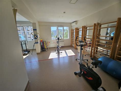 Често ни питат колко зали за рехабилитация имате БОЛНИЦА ЗА РЕХАБИЛИТАЦИЯ Сердика