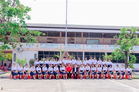 คณะกรรมการสภาน คณะกรรมการสภานักเรียนโรงเรียนสำโรงวิทยาคาร