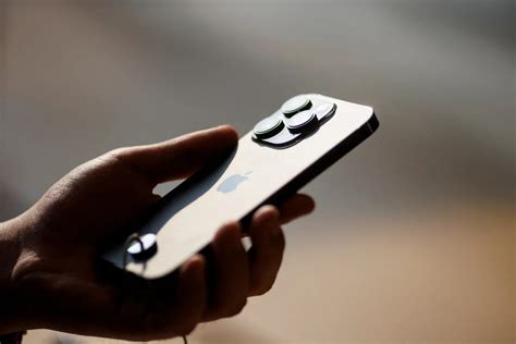 Este Juego Online Deja Que Los Apple Lovers Creen Su Iphone Infobae