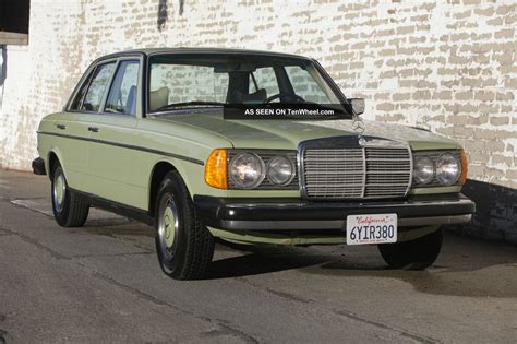 Mercedes benz 300d specifications