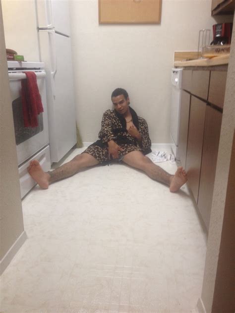 LULLABIES LIE Presenting My Babefriend Hes Drunk On Wine