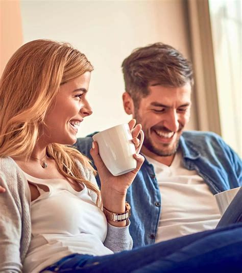 How To Start A Conversation With A Girl 21 Tips To Try