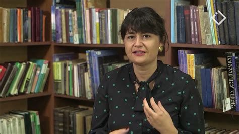 ბიბლიოთეკა დელია ოუენსი „იქ სადაც კიბორჩხალები მღერიან“ Youtube